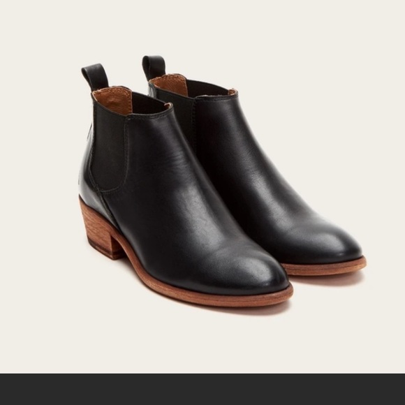 Frye | Shoes | Frye Carson Chelsea Boot | Poshmark